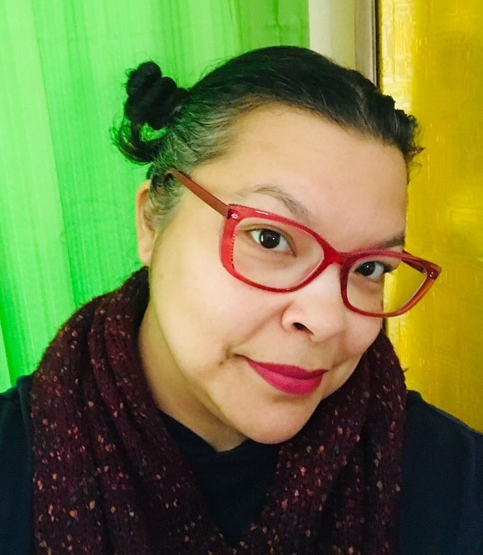 Lisa Bradley's Instagram, Twitter & Facebook on IDCrawl